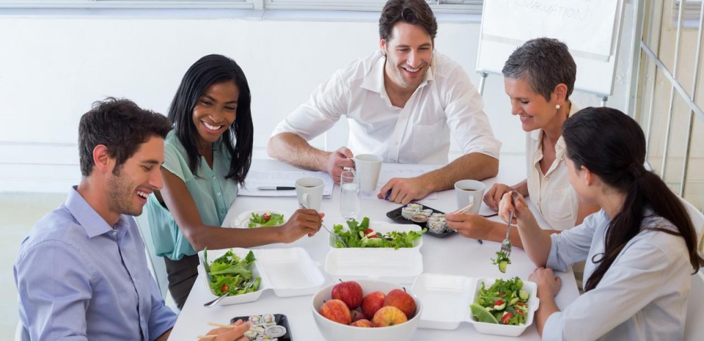 lunch-with-coworkers | International Wellbeing Center